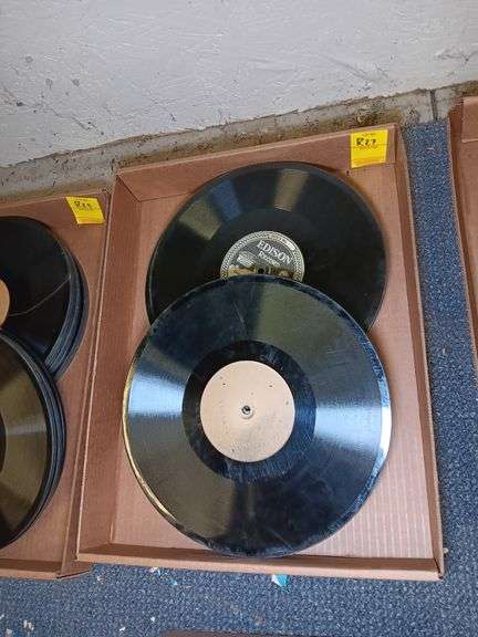 (10) Assorted Edison Diamond Disc Records - Auction Solutions, Inc ...