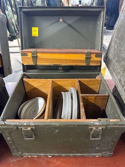 Officers Field Mess Kit - Auction Solutions, Inc - Celebrating 25 Years