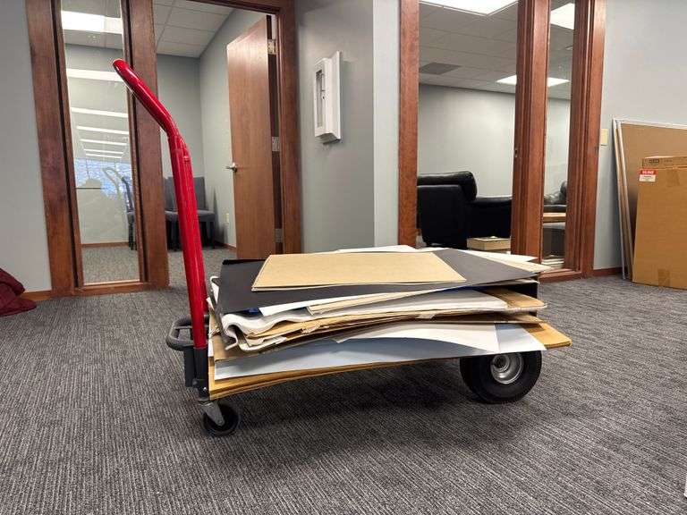 Rolling Push Cart Adjusts to Dolly - Auction Solutions, Inc ...