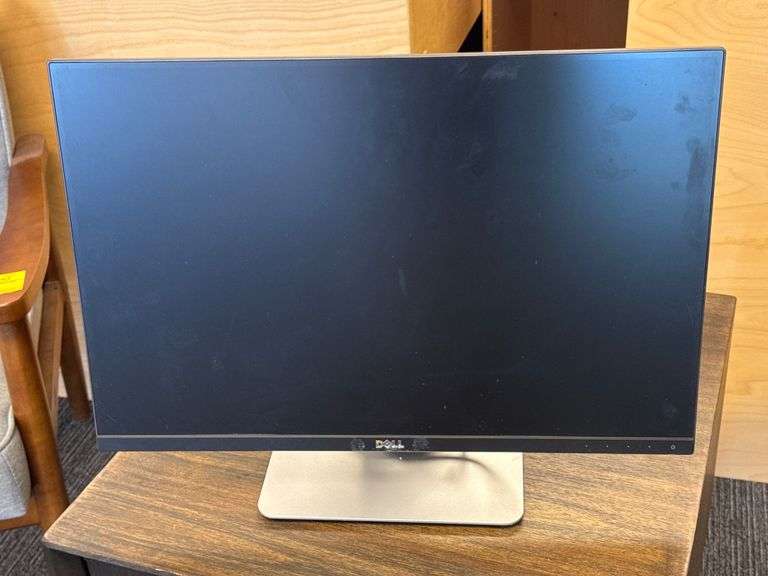 Dell Model U2415B 24" LCD Monitor - Auction Solutions, Inc ...