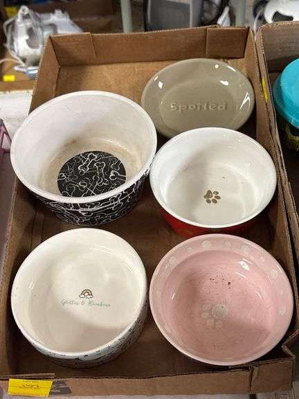 Ceramic Animal Dishes - Auction Solutions, Inc - Celebrating 25 Years