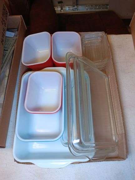 Pyrex Baking Pans and Lids - Auction Solutions, Inc - Celebrating 25 Years