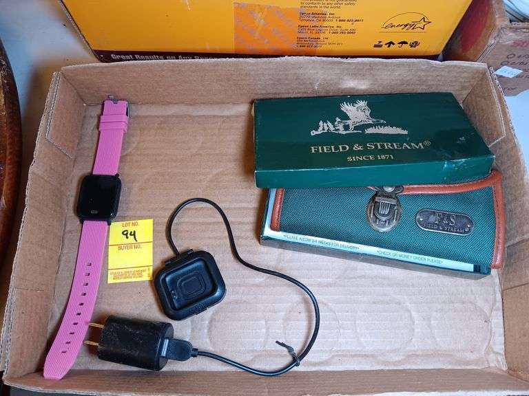 Field & Stream Watch and Ztech Watch with Charger - Auction Solutions ...
