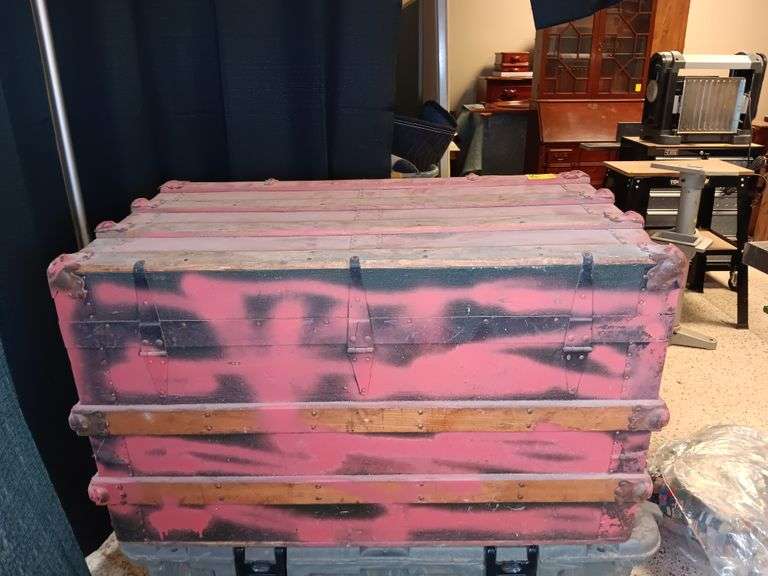 Vintage Red Storage Trunk - Auction Solutions, Inc - Celebrating 25 Years