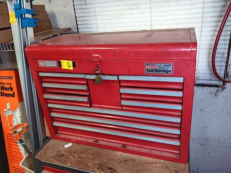 Craftsman Red Top Box Toolbox - Auction Solutions, Inc - Celebrating 25 ...