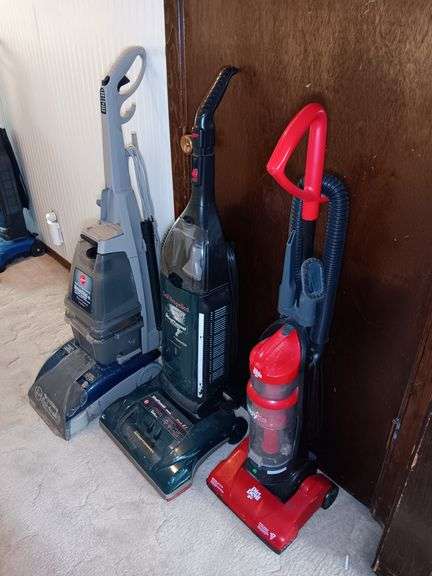Dirt Devil Vacuum, Wind Tunnel Vacuum, and Hoover Carpet Cleaner ...