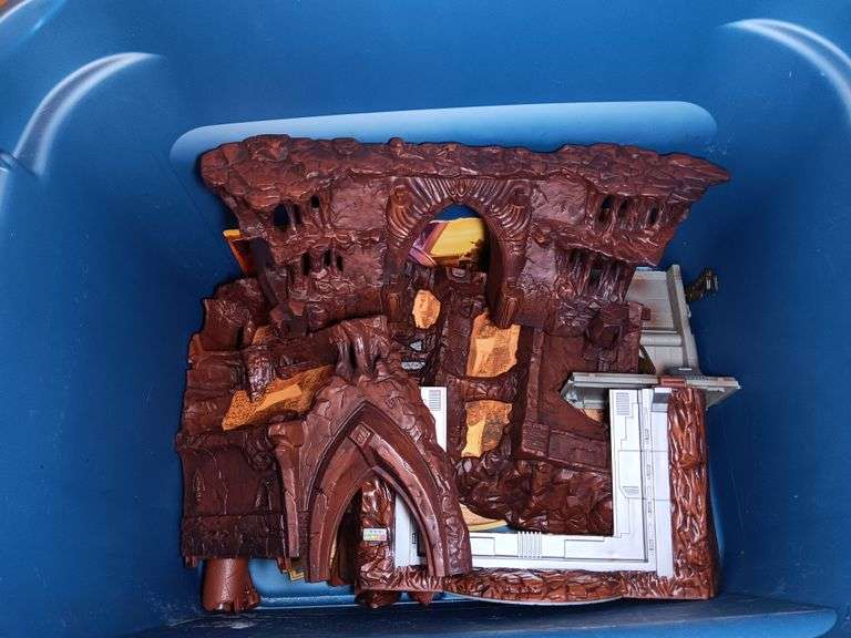 Star Wars Episode II Geonosis Battle Set - Auction Solutions, Inc ...
