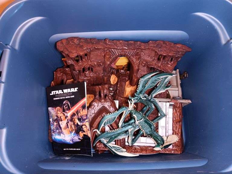 Star Wars Episode II Geonosis Battle Set - Auction Solutions, Inc ...