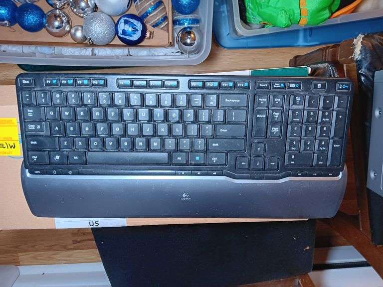 Logitech and Dell Keyboards - Auction Solutions, Inc - Celebrating 25 Years