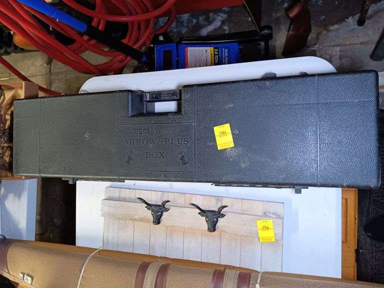 Arrow Plus Box with Arrows - Auction Solutions, Inc - Celebrating 25 Years