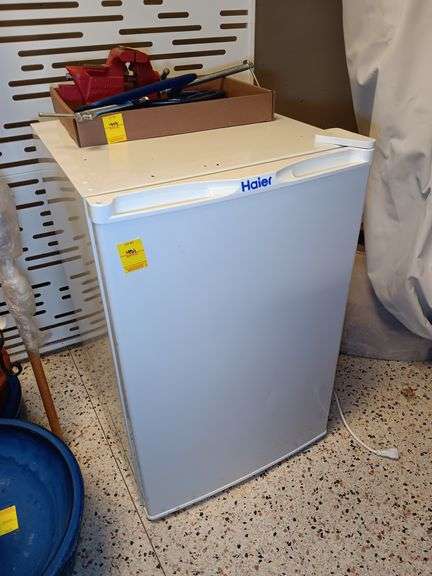 Haier Mini Fridge - Auction Solutions, Inc - Celebrating 25 Years