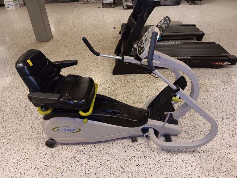 NuStep TRS 4000 Recumbent Cross Trainer - Auction Solutions, Inc ...