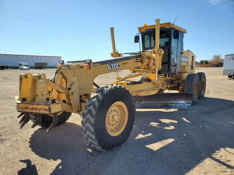 John Deere 670C Motor Grader - Assiter Auctioneers