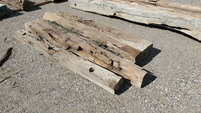(4) Untreated Oak Beams 8'7" x 11" x 7" - Assiter Auctioneers