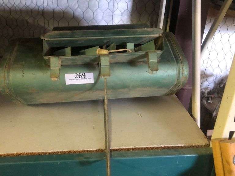 Vintage Thermadore Auto A/C - Assiter Auctioneers