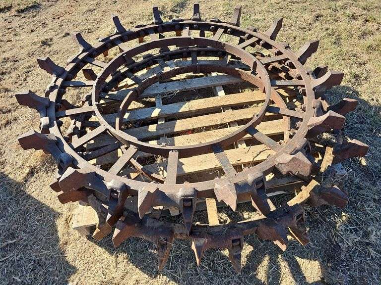 (2) 50" Cut Off?? Steel Spike Wheels - Assiter Auctioneers