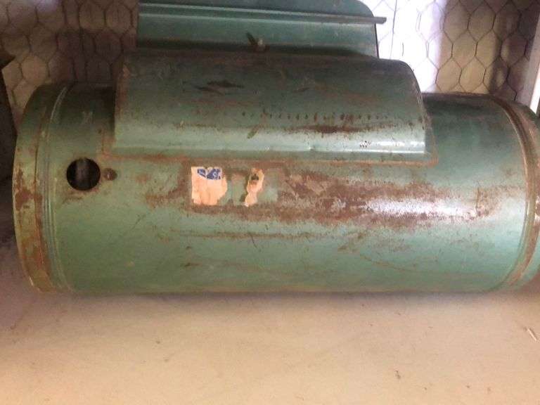 Vintage Thermadore Auto A/C - Assiter Auctioneers