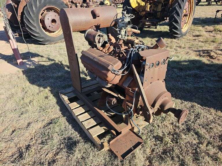 Chrysler Hemi Industrial Engine - Assiter Auctioneers