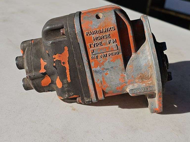 Fairbanks-Morse Magneto, Type: F.M. J4B3A, SN: 792152, - Assiter ...
