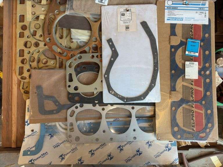 Assorted NOS Gaskets (drawer 17) - Assiter Auctioneers