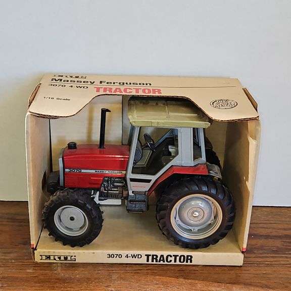 Ertl Die-Cast Massey-Ferguson 3070 4-WD Toy Tractor - Assiter Auctioneers