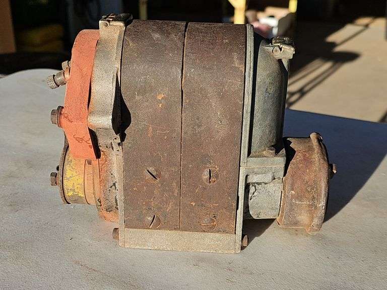 American Bosch Magneto, Model: ZR4 ED28, #: MS763813, #: 3903706 ...