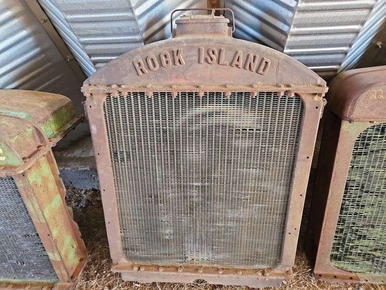 Unstyled Rock Island Radiator - Assiter Auctioneers