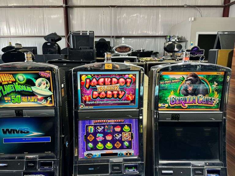 (172) Assorted Electronic Gaming Machines - Assiter Auctioneers