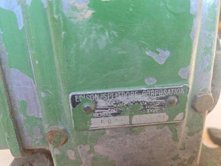 Edison Splitdorf Magneto Type 03206 - Assiter Auctioneers