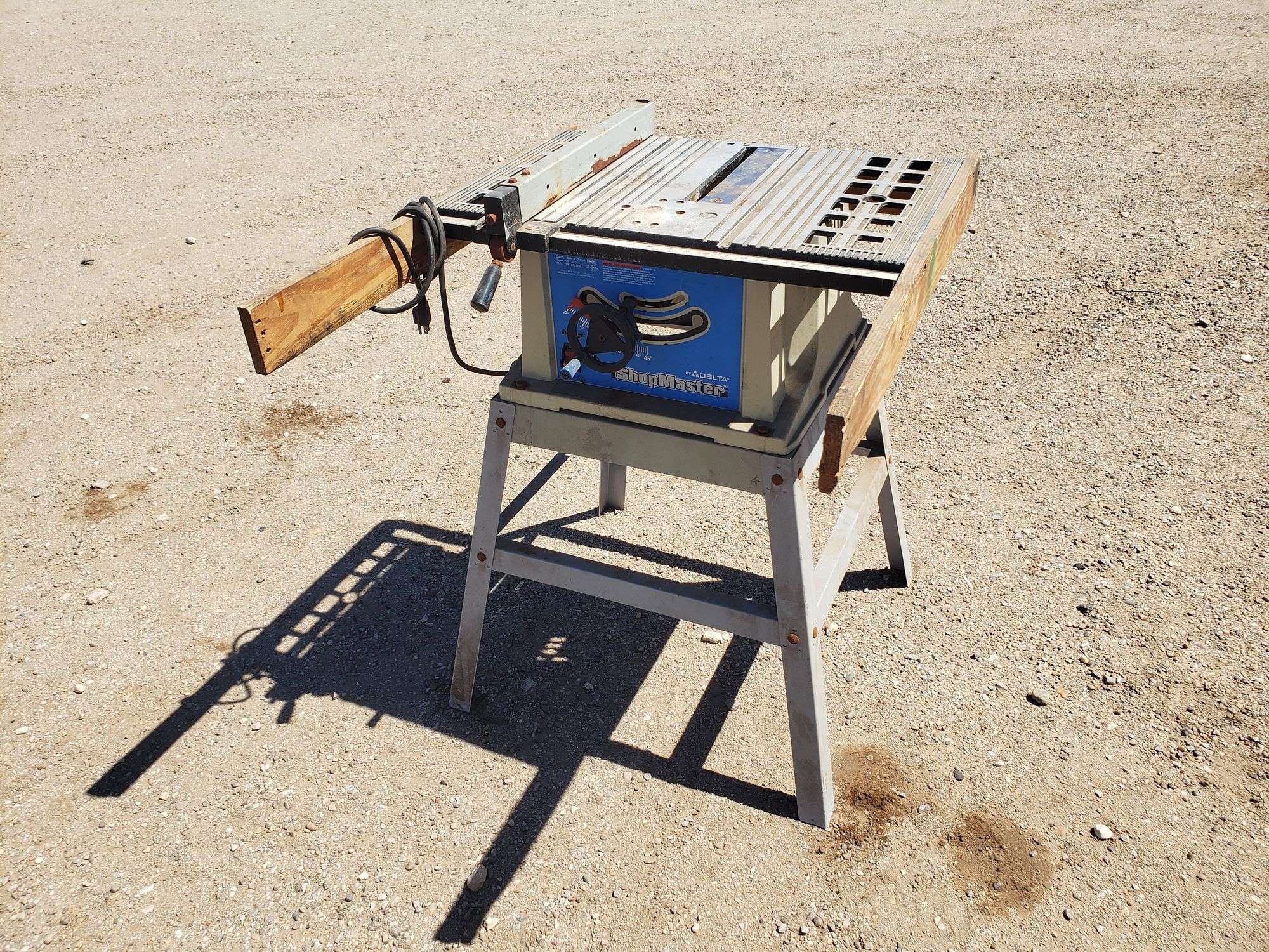 Delta shopmaster table saw price store
