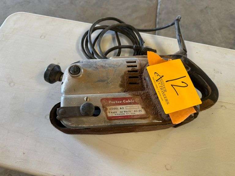 Electric Porter Cable Sander - Assiter Auctioneers