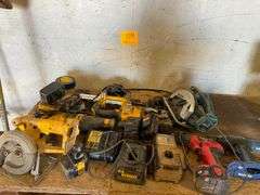 Assorted power hand tools - Assiter Auctioneers