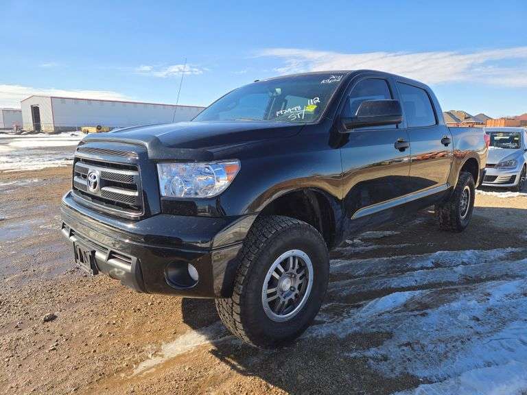 2011 Toyota Tundra Crew Cab / 4D - Assiter Auctioneers