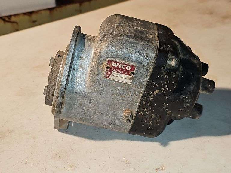 Wico Magneto, Model: X, Spec: XH2500, SN: 296734 - Assiter Auctioneers