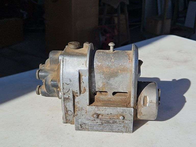 Edison-Splitdorf Magneto, Type: C, Spec: 02112, #: 01908, - Assiter ...