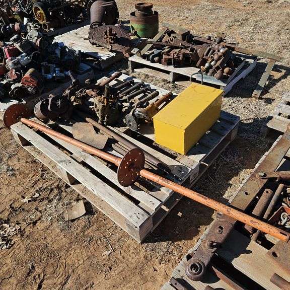 Assorted Drive Shafts, Metal Shafts & Box - Assiter Auctioneers