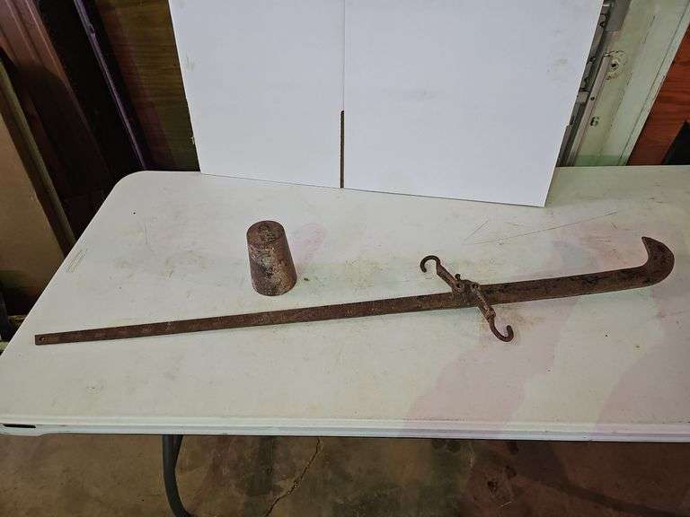 360 Lbs. Cotton Scale Balance Beam With Weight - Assiter Auctioneers