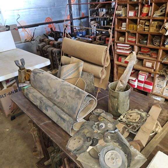 Assorted Tools & Parts & Display Paper Rack & Gaskets - Assiter Auctioneers