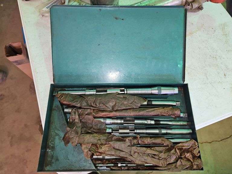 Reamer Set w/ Metal Case - Assiter Auctioneers
