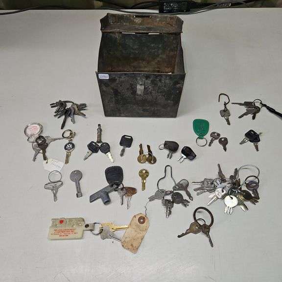 Assorted Keys & Metal Box - Assiter Auctioneers