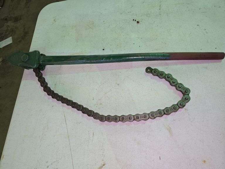Vulcan Chain Tong - Assiter Auctioneers