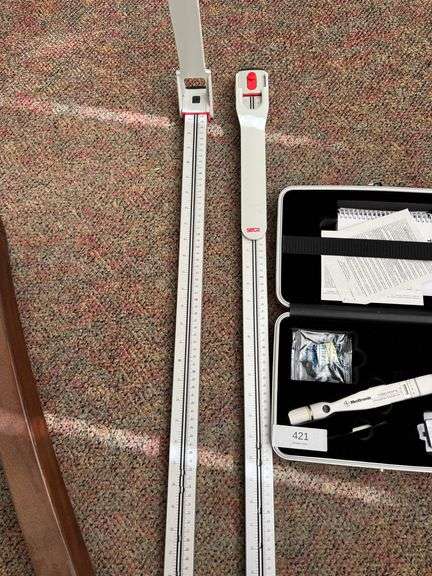 Seca wall mounted stadiometer W/ Misc Tono Pen - Assiter Auctioneers