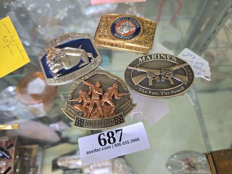 (5) USMC Buckles - Assiter Auctioneers