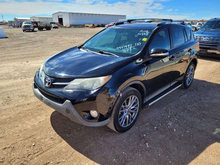 2014 Toyota RAV4 XLE SUV 4D - Assiter Auctioneers