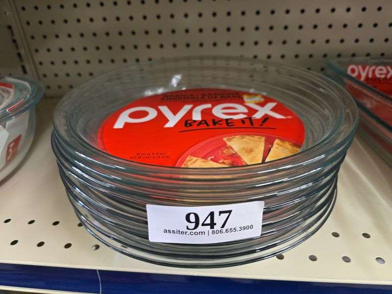 (8) Pyrex 9" x 11/2" Pie Plates - Assiter Auctioneers