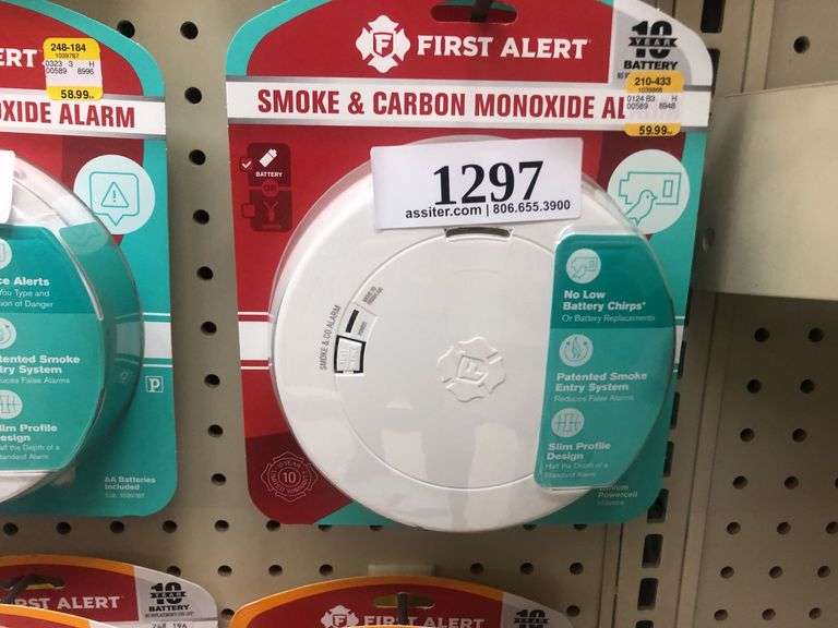 (2) First Alert Smoke & Carbon Monoxide Alarm Battery Operated ...