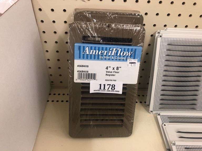 (2) Ameriflow Floor Registers 4" x 8" - Assiter Auctioneers