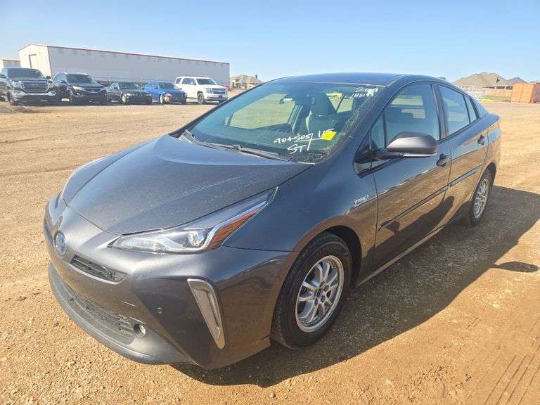 2019 Toyota Prius LE Hatchback 4D - Assiter Auctioneers