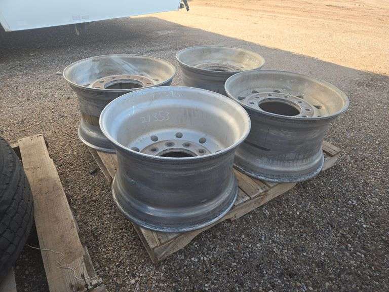 (4) 22.5 Super Single Aluminum Wheels - Assiter Auctioneers