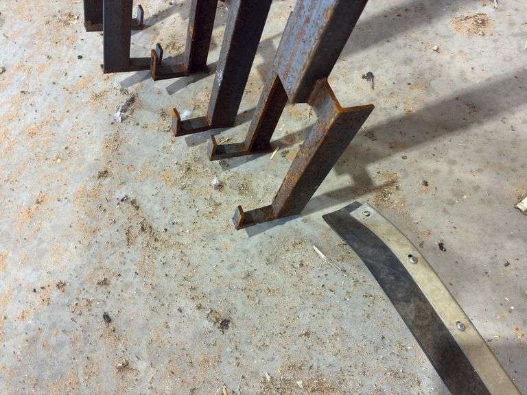 Metal Homemade Jig & Squeegee - Assiter Auctioneers